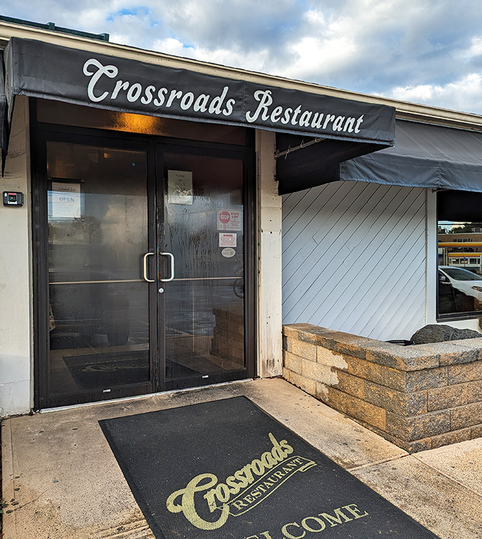 Crossroads Restaurant proves great breakfasts don't need flashy packaging. Behind those modest doors lies morning magic worth seeking out.