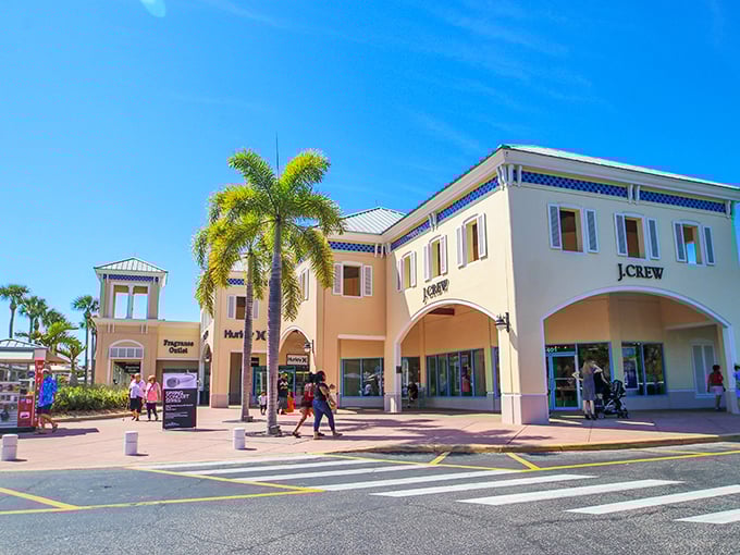 Architectural details elevate the outlet experience. This isn't just shopping&mdash;it's a day out in a setting worthy of your favorite brands.