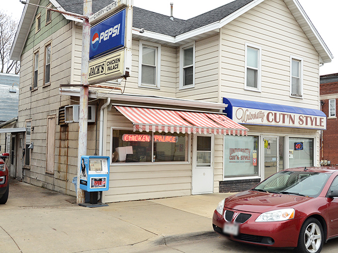 Unassuming exterior hides decades of fried chicken perfection at this beloved Dubuque neighborhood institution.