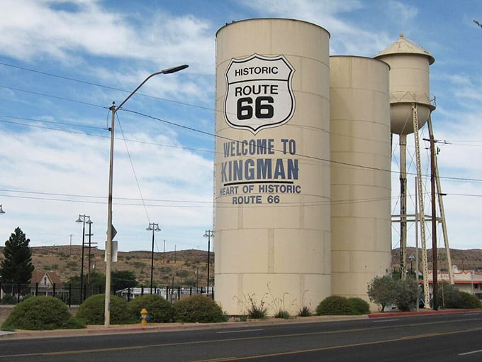 Kingman's Route 66 heritage brings classic American charm to your retirement journey at unbeatable prices.