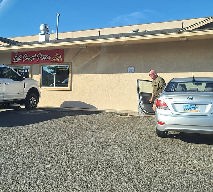 Left Coast Pizza proves great things come in simple packages in this Dayton community favorite.