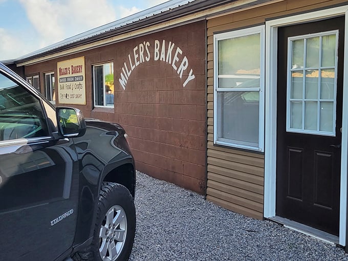 Simplicity speaks volumes at this Amish Country gem. No fancy marketing needed when your cinnamon rolls have their own fan club.