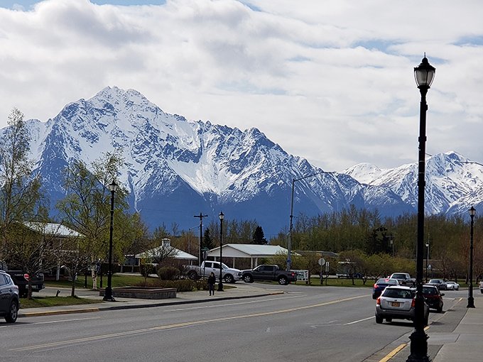  Palmer's mountain backdrop makes every morning coffee feel like you're dining at a five-star resort.