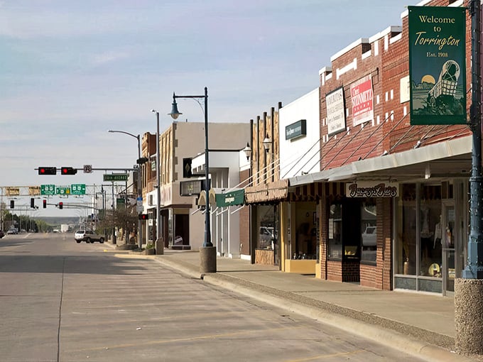 Torrington's vintage storefronts transport you to simpler times. That Spur Cigarettes sign? Pure Americana that's stood the test of time.