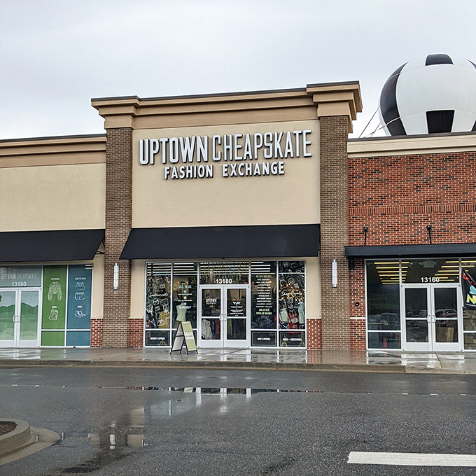 Even on rainy days, Uptown Cheapskate's Fashion Exchange promises sunshine for your wardrobe and your budget.