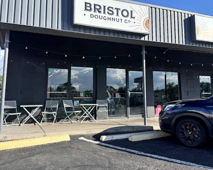Where industrial chic meets comfort food heaven. Bristol's outdoor seating invites you to savor your doughnut slowly, like the grown-up you pretend to be.