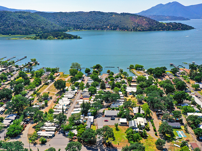 From above, Clearlake reveals its perfect blend of water, woods, and affordable neighborhood charm.