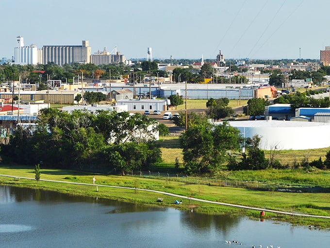 Water, greenery, and industry coexist peacefully in Clovis, offering retirees a balanced lifestyle where your fishing spot might be closer than you think!