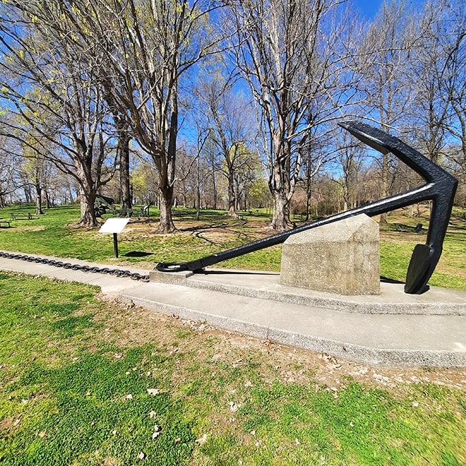 The open grounds of Columbus-Belmont Park invite exploration, where history and natural beauty meet along the mighty Mississippi.