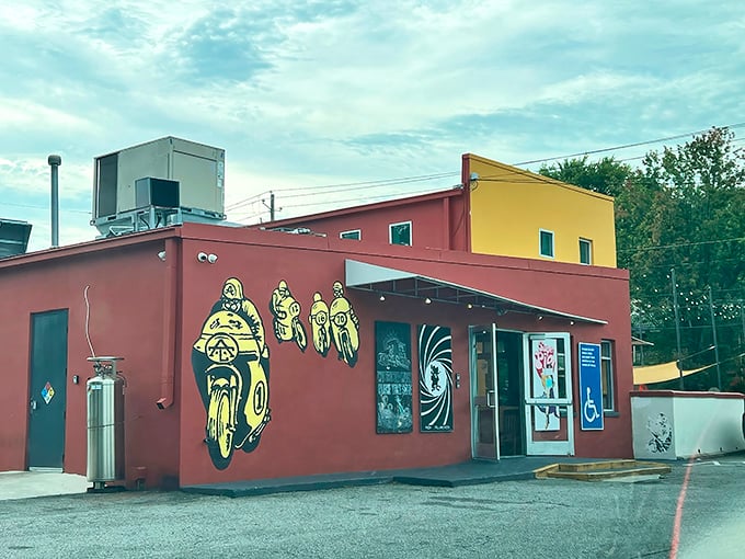 The warm glow of Felini's welcomes pizza lovers like a lighthouse guiding hungry ships safely to shore.