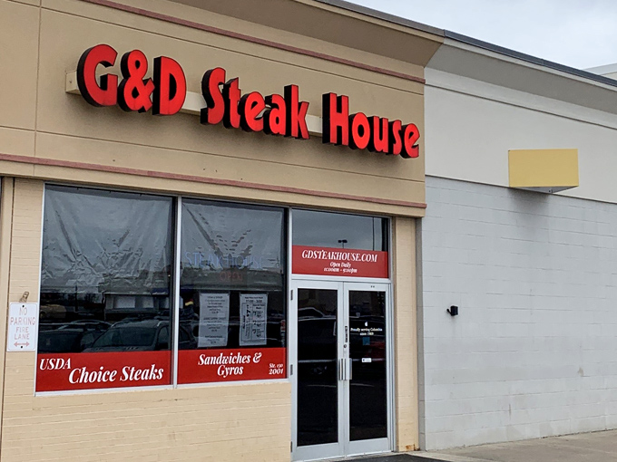 Prime rib so perfectly pink, it's blushing from all the compliments it gets nightly.