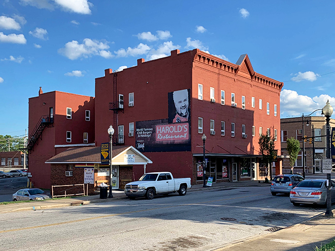 Harold's Restaurant in downtown Gaffney&mdash;where the brick is red, the sky is blue, and the menu prices won't leave you feeling blue too.