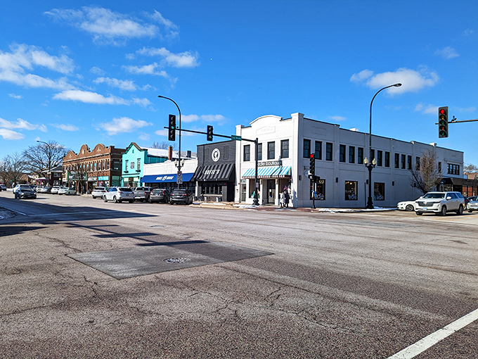 Geneva's colorful storefronts under that impossibly blue Midwestern sky make even running errands feel like you're starring in your own Hallmark movie.