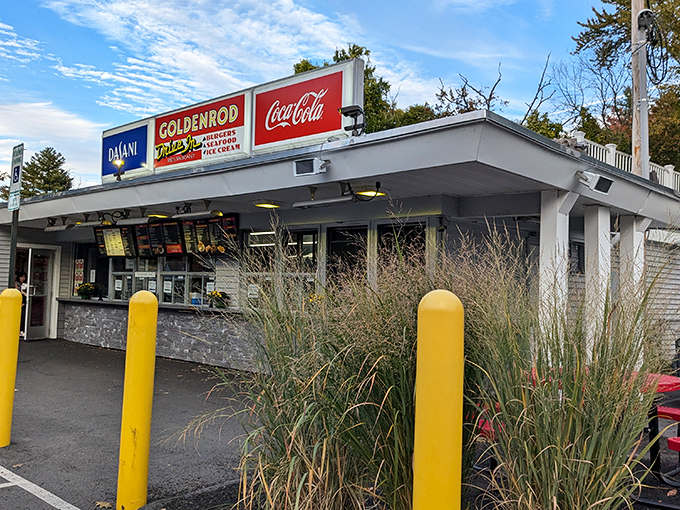 Retro vibes and timeless flavors! Goldenrod's simple service window preserves hot dog traditions that have satisfied generations of hungry New Hampshirites.