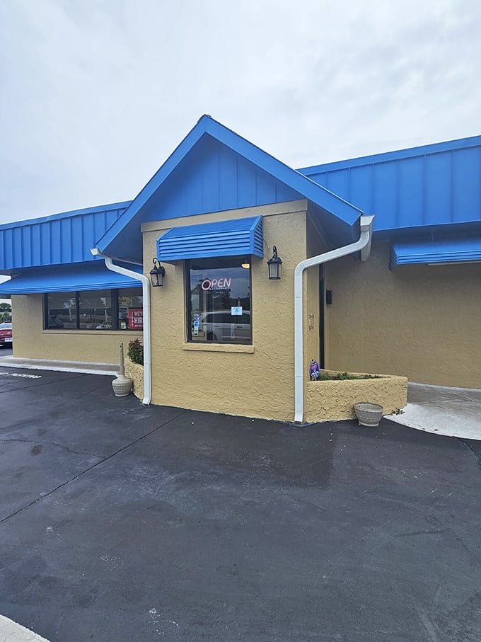 Harry's Breakfast Pancakes: That blue roof is like a beacon for the breakfast-hungry. Simple name, serious pancakes—exactly as it should be.