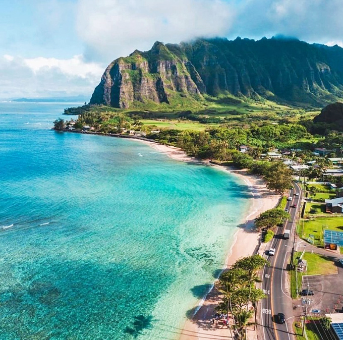 Beach on one side, mountains on the other&mdash;talk about being caught between paradise and heaven! Kamehameha Highway's coastal cruise is pure postcard material.