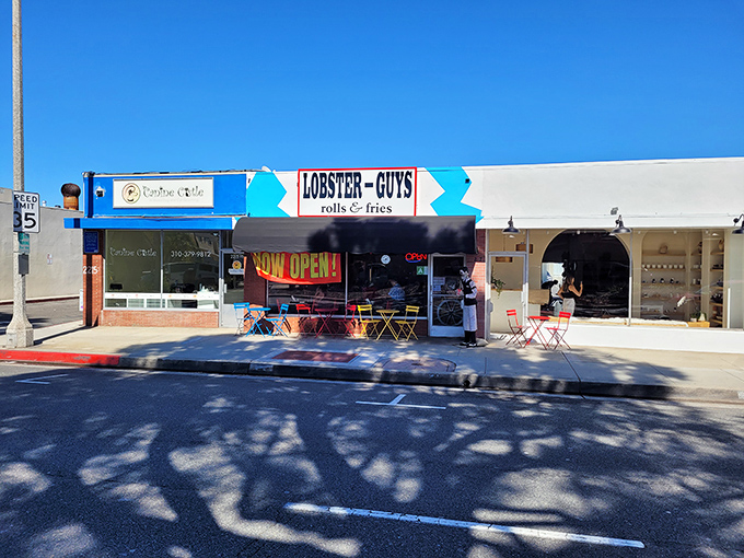 Blue and white storefront, cheerful outdoor seating &ndash; this little lobster haven is the beach vacation your lunch hour desperately needs.