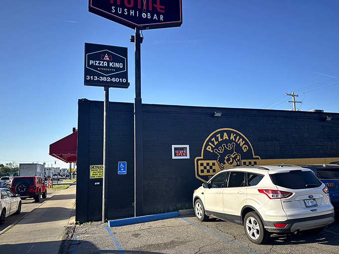 Behind that unassuming storefront, MT's Pizza King crafts pies worthy of their regal name in the heart of Wyandotte.
