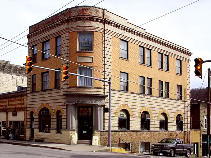 These weathered buildings wear their history like badges of honor, showing exactly what authentic mountain town architecture looks like.