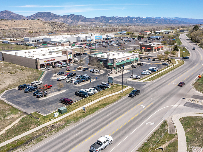 Fast food meets small-town charm in Rifle, where even the Taco Bell has mountain views. Affordable living with a side of scenery!