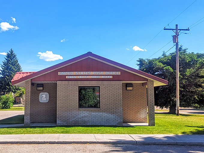 Swan Valley's pocket-sized post office &ndash; where mail delivery doubles as social hour. When your town is this quaint, your retirement dollars feel downright extravagant.
