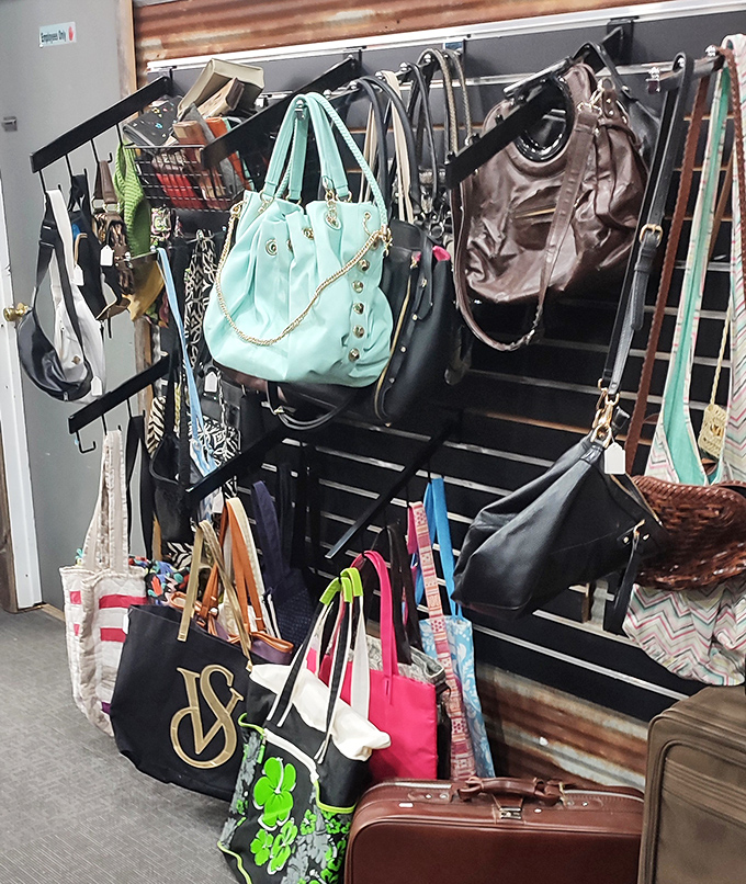 Handbag paradise! From mint-condition designer totes to vintage leather suitcases, the accessory section is a fashionista's dream come true.
