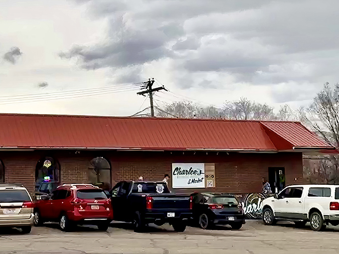 Charlee's Comfort Kitchen draws a crowd for good reason &ndash; small-town diners often hide the kind of cooking that makes food critics weak at the knees.