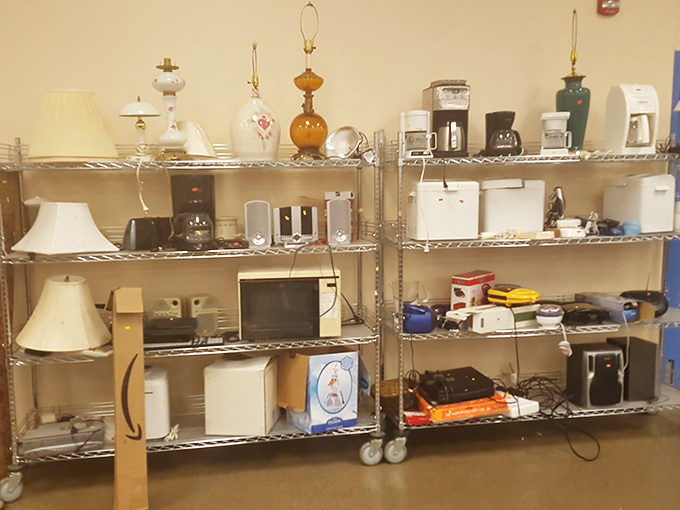 Coffee makers, lamps, and mysterious gadgets create a treasure hunt for your kitchen and home d&eacute;cor needs.
