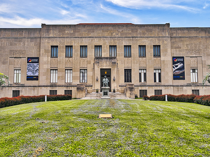 The stately Everhart Museum offers cultural enrichment without breaking the bank&mdash;proof that feeding your mind doesn't have to empty your wallet.