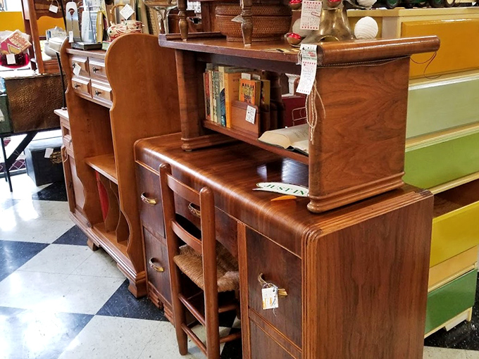 Mid-century furniture with curves in all the right places. Wood that's been polished by hands from an era when "planned obsolescence" wasn't a business model.