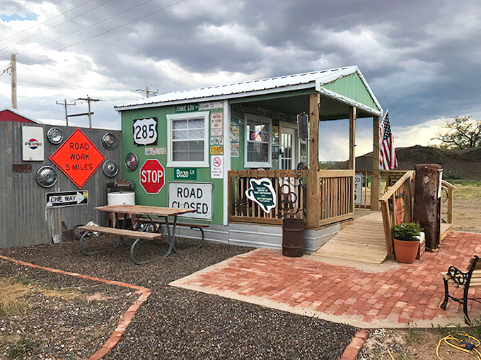 The  road signs add another layer of desert humor&mdash;because nothing says "nautical experience" like a landlocked flip flop in eastern New Mexico.