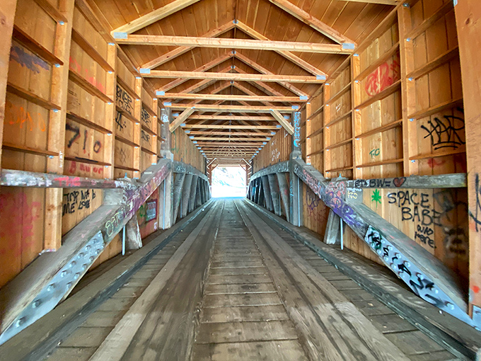 From this angle, you can appreciate the engineering genius that's been defying gravity since Lincoln was president.