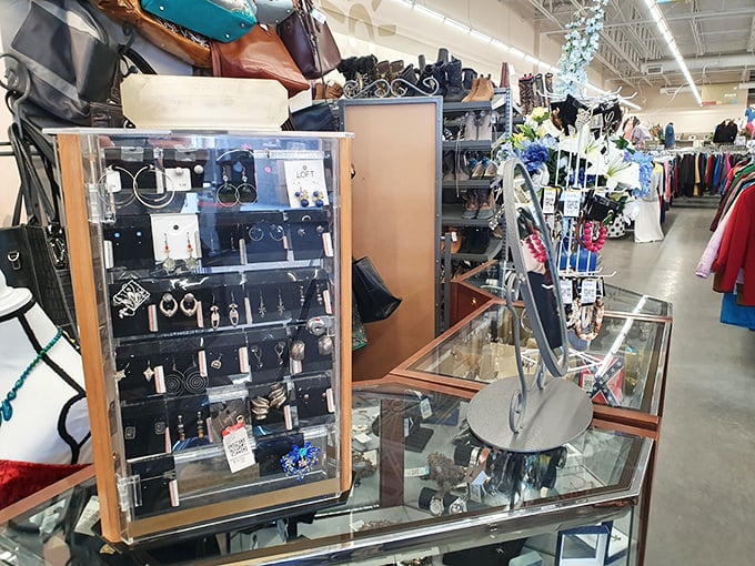 Jewelry hunting requires patience and a keen eye. Like archaeological treasures behind glass, these accessories await their second chance to shine.