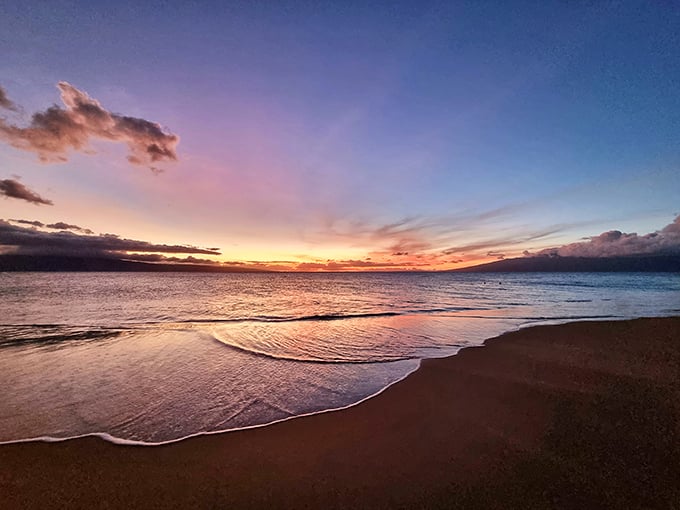 Sunset paints the sky in impossible colors at Kahekili Beach, turning an ordinary evening into a masterpiece. Nature's nightly art show.