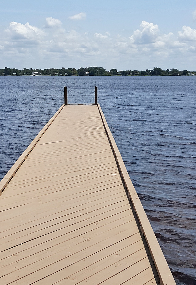 This simple dock on Lake Sebring invites contemplation and fishing in equal measure. The perfect spot to ponder life's big questions or just enjoy the silence.