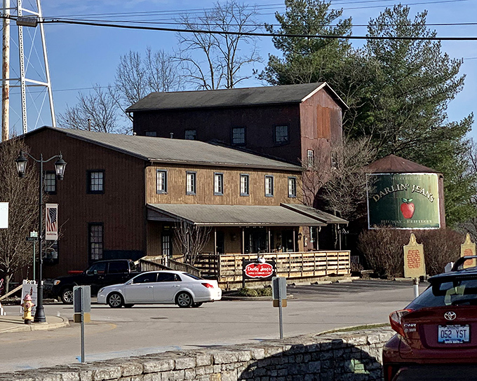 Darlin' Jean's Apple Cobbler Caf&eacute; occupies this rustic wooden building, proving that sometimes the most unassuming structures house the most memorable flavors in small-town America.
