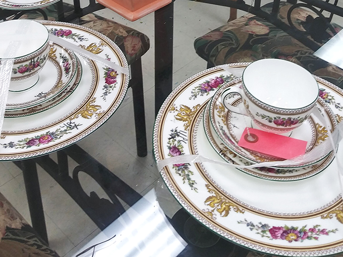 Vintage china that whispers of elegant dinner parties past, ready to elevate your Tuesday night takeout to royal status.