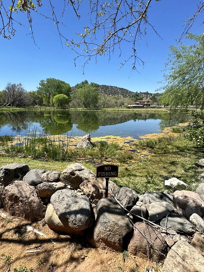 No fishing allowed, but plenty of reflecting&mdash;both in the water and in your mind after a flight tasting.