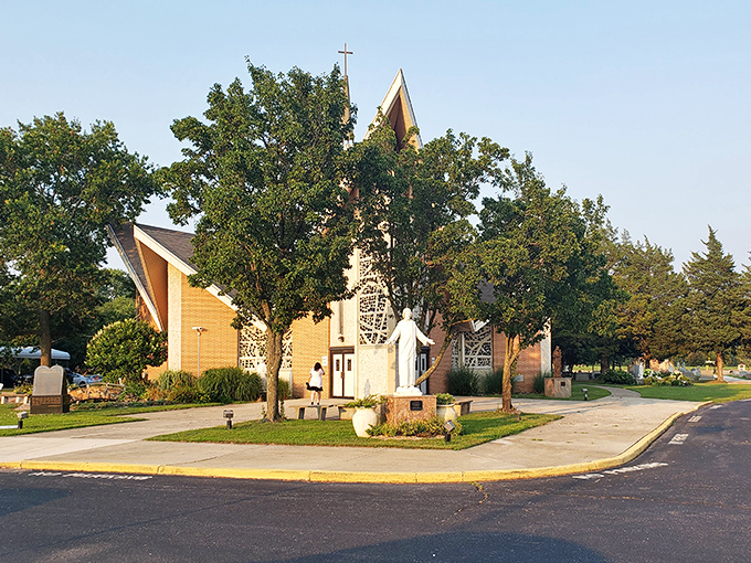 Lidl offers European-inspired grocery shopping with prices that won't send your Social Security check into early retirement.