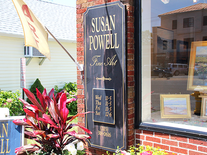 Susan Powell Fine Art brings gallery-worthy beauty to Main Street. Because sometimes you need to see brushstrokes up close to remember what matters.