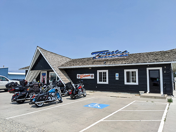 Tattles Bar & Grill proves you don't need fancy cocktail lounges when good company and reasonable tabs make for better evenings anyway.