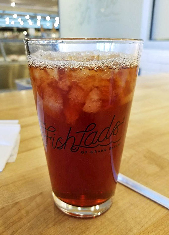 Even their iced tea gets the Fish Lads treatment &ndash; served in a proper glass with their logo, because details matter.