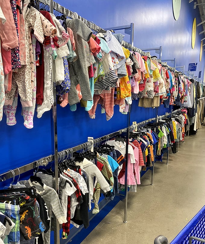 Tiny fashion statements hanging in colorful rows – because kids outgrow clothes faster than you can say "that was expensive."