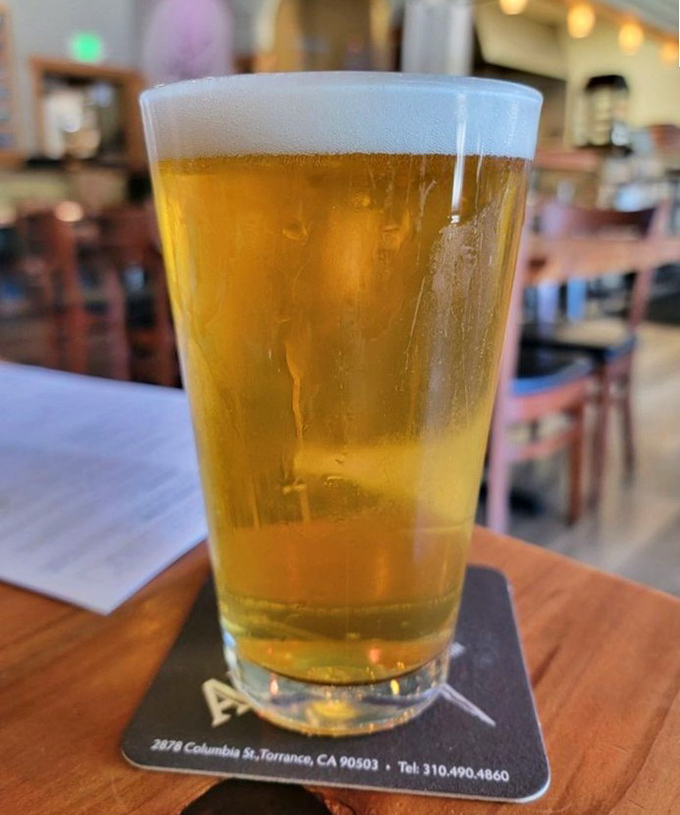 Golden, crisp, and refreshing&mdash;this beer is having its glamour shot moment. The perfect companion for pizza that's equally photogenic.