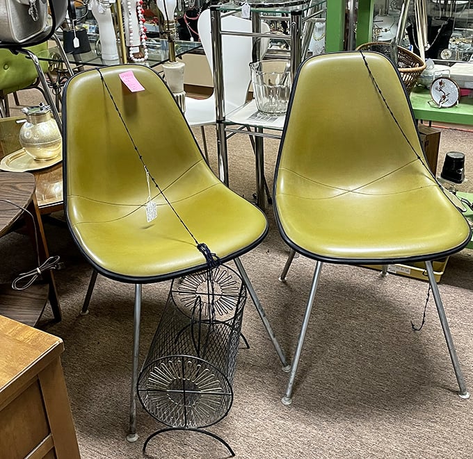 Avocado-green Eames-style chairs&mdash;because nothing says "I have sophisticated taste" quite like furniture the color of guacamole.