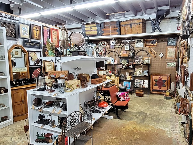 Every wall decoration here tells a story. The Star of David plaque and vintage mirrors create a gallery where nostalgia meets necessity.