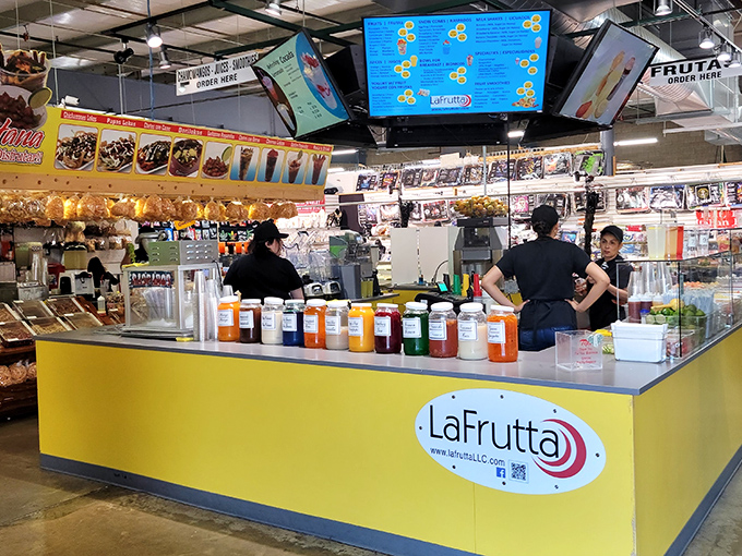 LaFrutta serves up refreshment when bargain hunting depletes your energy reserves and tests your willpower.