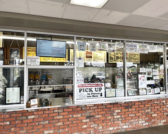 The order window&mdash;where dreams are placed and fulfilled with the efficiency of a Swiss watch factory, but with much tastier results.