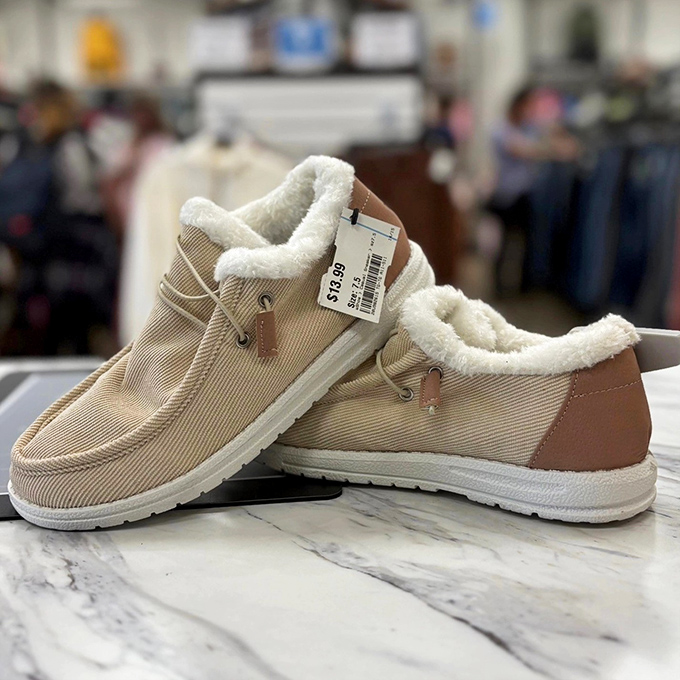 Sneakers with barely a scuff mark&mdash;like finding vintage wine at convenience store prices, these shoes have plenty of miles left in them.