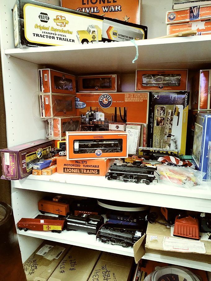 Train enthusiasts, rejoice! This collection of vintage Lionel sets would make any model railroad buff feel like a kid on Christmas morning again.